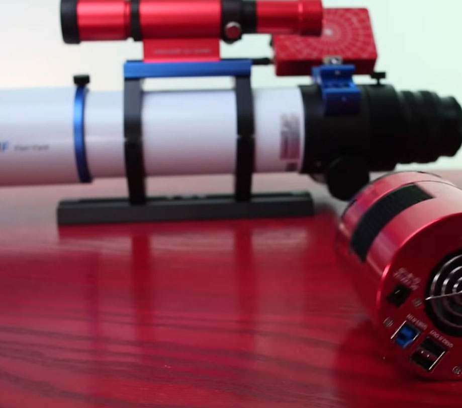 Askar 71F flat field refractor reviewed by Sarah Mathews